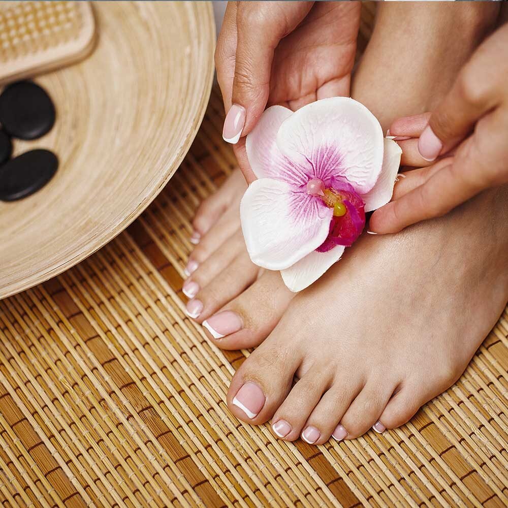Lovely Nails & Spa